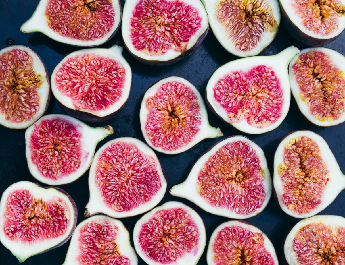 Are Figs Vegan? Are There Wasps In Figs? Here's What to Know.
