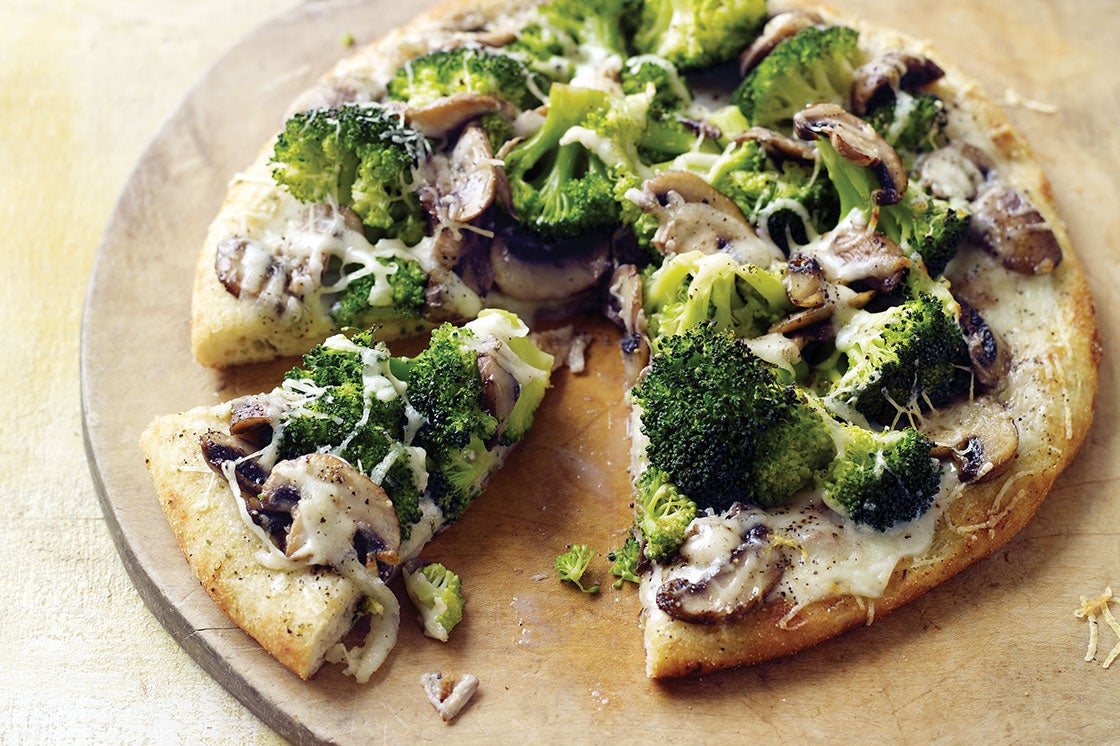 White Pizza with Broccoli and Mushrooms Recipe